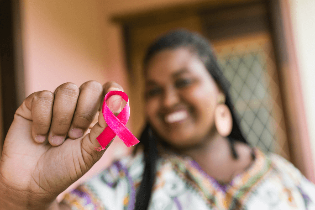 Câncer de mama: conheça os sintomas, causas e a importância