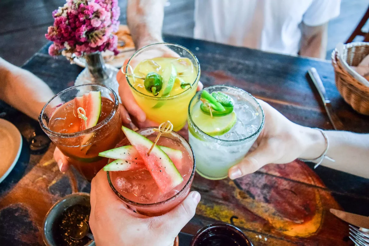 5 receitas deliciosas de drinks sem álcool para ocasiões especiais
